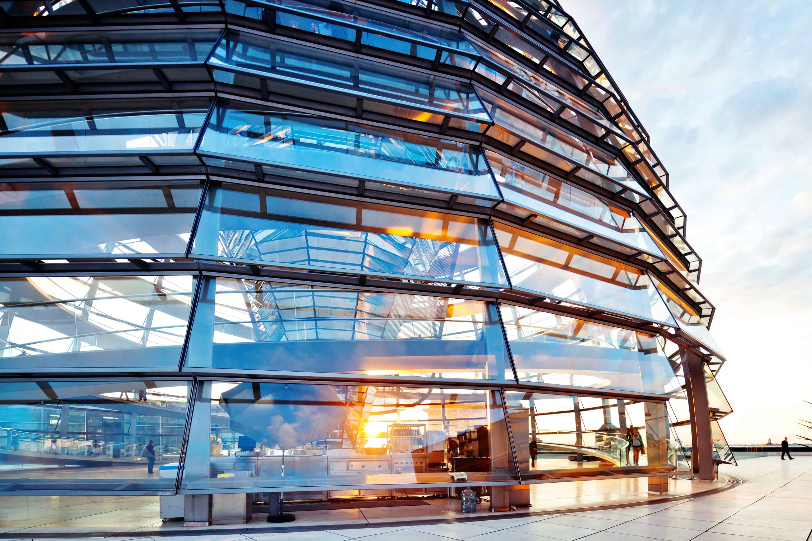 Home • EMshield GmbH • Ihr Partner für Schirmung und Abhörschutz